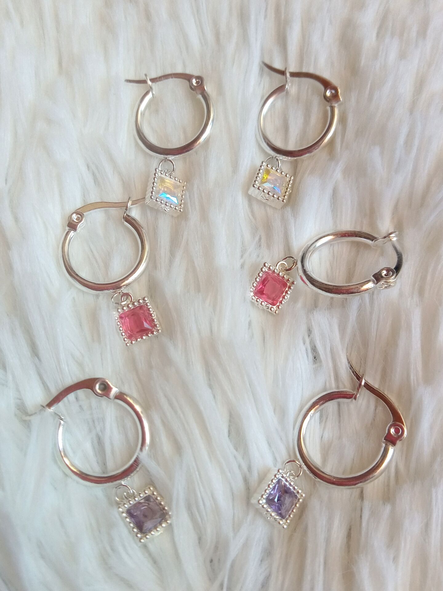 Argollas 1,5cm Acero Blanco Cubic – Piedra del sol – Bijouterie